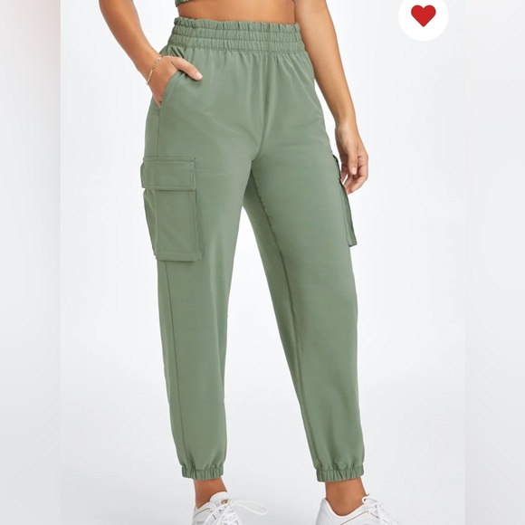 Fabletics | Pants & Jumpsuits | Brand New Fabletics Sightseer Woven ...